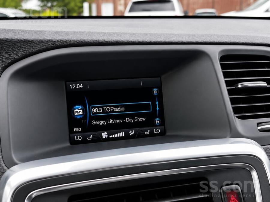 Sarkans Volvo S60 2015 Rīga, ar dzinēja tilpumu 2.00 L un nobraukumu 275 tūkst. km par 7790 €, foto 17 vietnē AUTOMOTO.COM.LV