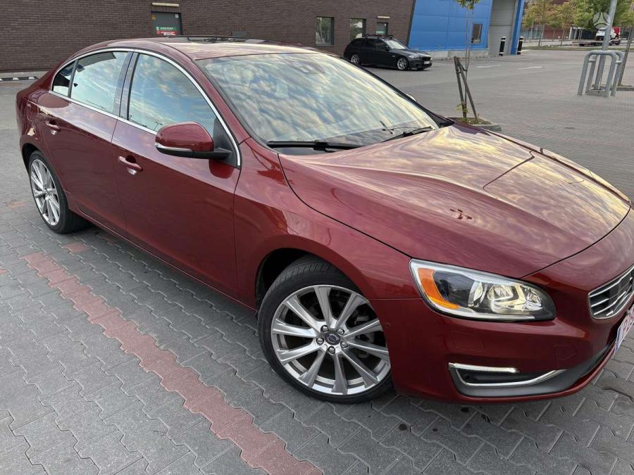 Red Volvo S60 2016 in Klaipeda, with an engine capacity of 1.97 L and mileage of 85 thousand km for 11900 €, photo 4 on AUTOMOTO.COM.LV