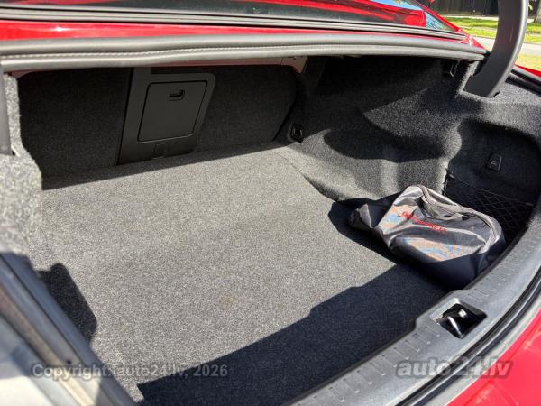 Sarkans Volvo S60 2019 Tallina, ar dzinēja tilpumu 2.00 L un nobraukumu 119 tūkst. km par 22000 €, foto 9 vietnē AUTOMOTO.COM.LV