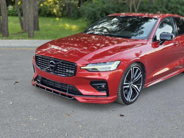Sarkans Volvo S60 2019 Kauņa, ar dzinēja tilpumu 1.97 L un nobraukumu 123 tūkst. km par 26900 €, foto 2 vietnē AUTOMOTO.COM.LV