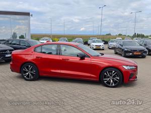 Sarkans Volvo S60 2020 Tartu, ar dzinēja tilpumu 2.00 L un nobraukumu 101 tūkst. km par 21900 €, foto 4 vietnē AUTOMOTO.COM.LV