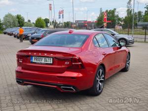 Sarkans Volvo S60 2020 Tartu, ar dzinēja tilpumu 2.00 L un nobraukumu 101 tūkst. km par 21900 €, foto 18 vietnē AUTOMOTO.COM.LV