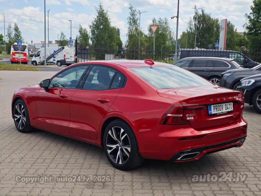 Sarkans Volvo S60 2020 Tartu, ar dzinēja tilpumu 2.00 L un nobraukumu 101 tūkst. km par 21900 €, foto 19 vietnē AUTOMOTO.COM.LV