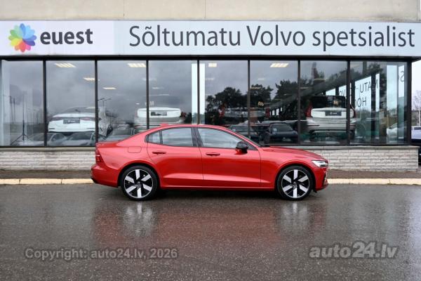 Red Volvo S60 2024 in Tallinn, with an engine capacity of 2.00 L and mileage of 27 thousand km for 44950 €, photo 7 on AUTOMOTO.COM.LV