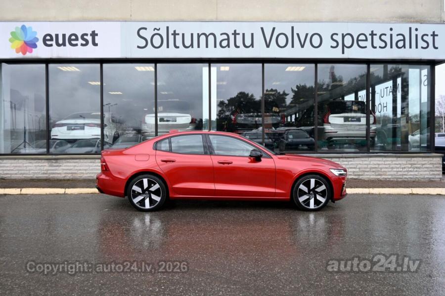 Red Volvo S60 2024 in Tallinn, with an engine capacity of 2.00 L and mileage of 27 thousand km for 44950 €, photo 8 on AUTOMOTO.COM.LV