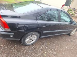 Volvo S60 2001 Šilalė, ar dzinēja tilpumu 2.40 L un nobraukumu 400 tūkst. km par 777 €, foto 5 vietnē AUTOMOTO.COM.LV
