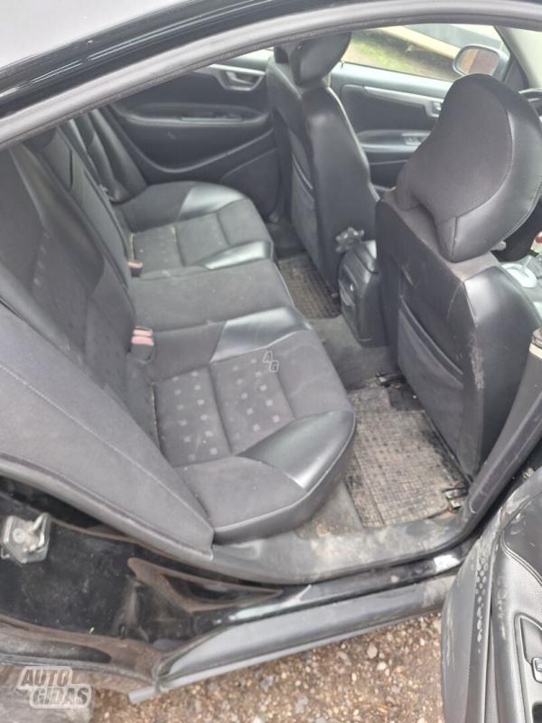 Volvo S60 2001 Šilalė, ar dzinēja tilpumu 2.40 L un nobraukumu 400 tūkst. km par 777 €, foto 7 vietnē AUTOMOTO.COM.LV