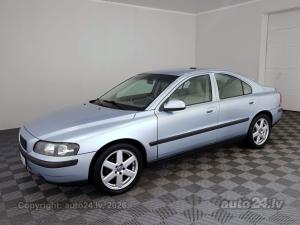 Volvo S60 2001 in Tallinn, with an engine capacity of 2.40 L and mileage of 358 thousand km for 999 €, photo 3 on AUTOMOTO.COM.LV