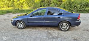 Volvo S60 2001 Viļņa, ar dzinēja tilpumu 2.40 L un nobraukumu 244 tūkst. km par 1650 €, foto 7 vietnē AUTOMOTO.COM.LV