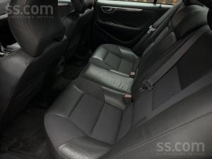 Volvo S60 2001 in Jelgava, with an engine capacity of 2.40 L and mileage of 330 thousand km for 1850 €, photo 17 on AUTOMOTO.COM.LV