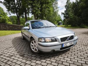 Volvo S60 2001 in Balvi, with an engine capacity of 2.40 L and mileage of 373 thousand km for 1100 €, photo  on AUTOMOTO.COM.LV