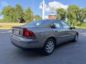 Volvo S60 2001 Utena, ar dzinēja tilpumu 2.40 L un nobraukumu 208 tūkst. km par 1350 €, foto 6 vietnē AUTOMOTO.COM.LV