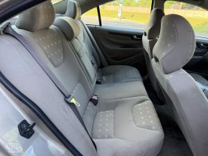 Volvo S60 2001 Utena, ar dzinēja tilpumu 2.40 L un nobraukumu 208 tūkst. km par 1350 €, foto 16 vietnē AUTOMOTO.COM.LV