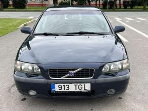 Volvo S60 2001 in Narva, with an engine capacity of 2.40 L and mileage of 301 thousand km for 799 €, photo 14 on AUTOMOTO.COM.LV
