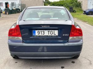 Volvo S60 2001 in Narva, with an engine capacity of 2.40 L and mileage of 301 thousand km for 799 €, photo 19 on AUTOMOTO.COM.LV