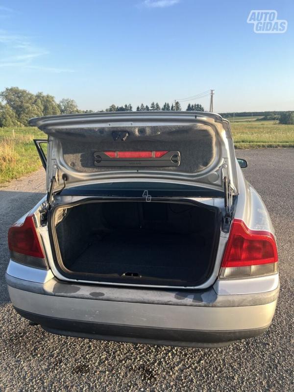 Volvo S60 2001 Kretinga, ar dzinēja tilpumu 2.40 L un nobraukumu 373 tūkst. km par 1550 €, foto 5 vietnē AUTOMOTO.COM.LV
