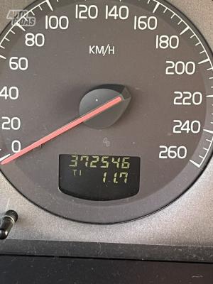 Volvo S60 2001 in Kretinga, with an engine capacity of 2.40 L and mileage of 373 thousand km for 1550 €, photo 11 on AUTOMOTO.COM.LV