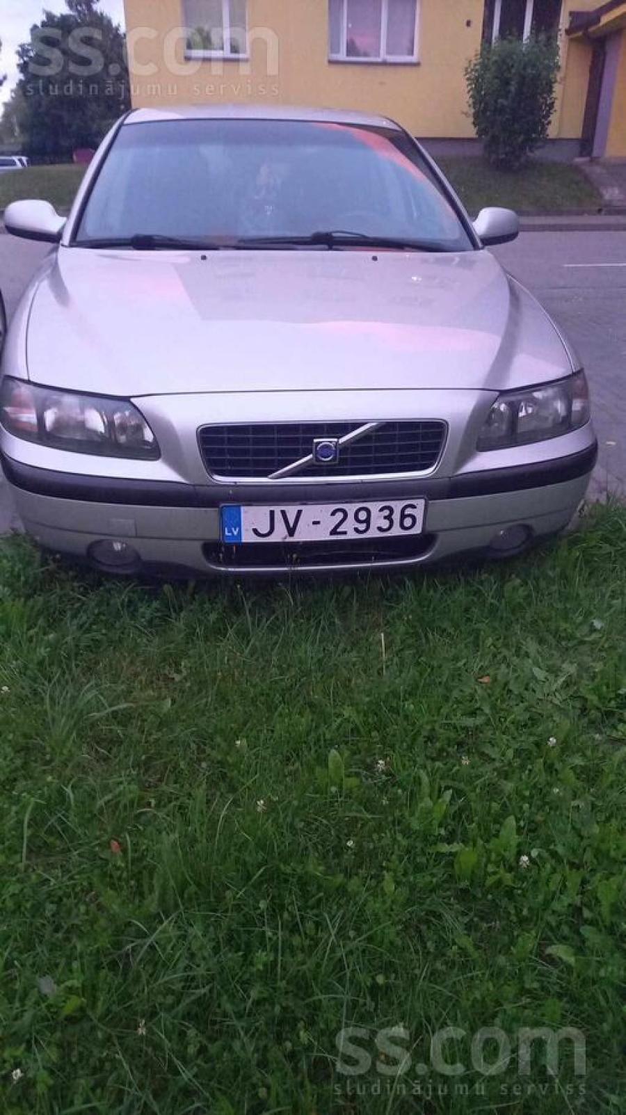 Volvo S60 2002 Jelgava, ar dzinēja tilpumu 2.40 L un nobraukumu 0 tūkst. km par 950 €, foto 6 vietnē AUTOMOTO.COM.LV