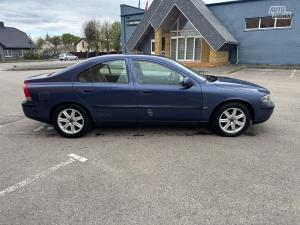 Volvo S60 2002 in Siauliai, with an engine capacity of 2.40 L and mileage of 360 thousand km for 1050 €, photo 9 on AUTOMOTO.COM.LV