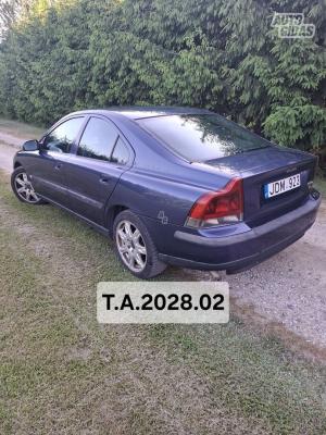 Volvo S60 2002 Elektrėnai, ar dzinēja tilpumu 2.40 L un nobraukumu 410 tūkst. km par 1350 €, foto  vietnē AUTOMOTO.COM.LV