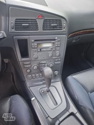 Volvo S60 2002 in Elektrenai, with an engine capacity of 2.40 L and mileage of 410 thousand km for 1150 €, photo 12 on AUTOMOTO.COM.LV