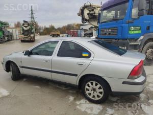 Вольво С60 2002 в Рига, объемом двигателя 2.40 л и пробегом 395 тыс. км за 1650 €, фото 12 на AUTOMOTO.COM.LV