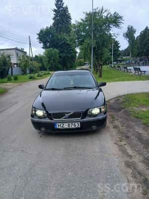 Volvo S60 2002 in Riga, with an engine capacity of 2.40 L and mileage of 400 thousand km for 1200 €, photo  on AUTOMOTO.COM.LV