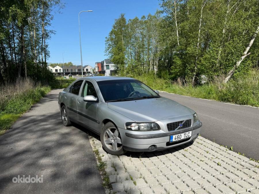 Вольво С60 2002 в Таллин, объемом двигателя 0.12 л и пробегом 292 тыс. км за 1800 €, фото 1 на AUTOMOTO.COM.LV