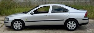 Volvo S60 2002 in Kaunas, with an engine capacity of 2.40 L and mileage of 440 thousand km for 1000 €, photo 7 on AUTOMOTO.COM.LV