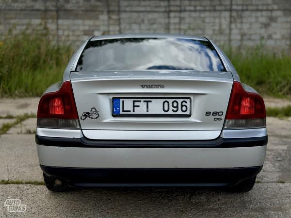Volvo S60 2002 Kauņa, ar dzinēja tilpumu 2.40 L un nobraukumu 440 tūkst. km par 1000 €, foto 7 vietnē AUTOMOTO.COM.LV