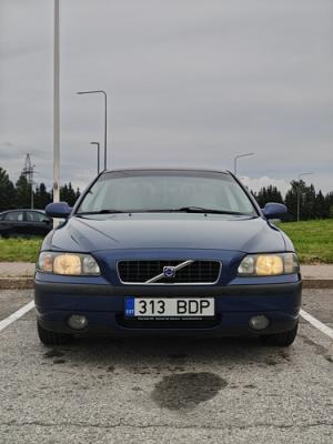 Volvo S60 2002 in Otepaa, with an engine capacity of 2.40 L and mileage of 329 thousand km for 2600 €, photo 3 on AUTOMOTO.COM.LV