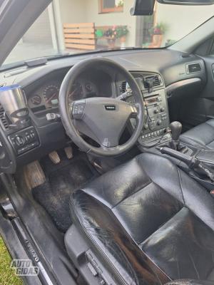 Volvo S60 2002 Viļņa, ar dzinēja tilpumu 2.40 L un nobraukumu 446 tūkst. km par 1200 €, foto 8 vietnē AUTOMOTO.COM.LV