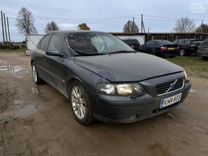 Вольво С60 2002 в Арёгала, объемом двигателя 2.50 л и пробегом 280 тыс. км за 830 €, фото  на AUTOMOTO.COM.LV