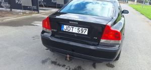 Volvo S60 2003 Kelmė, ar dzinēja tilpumu 2.40 L un nobraukumu 300 tūkst. km par 650 €, foto 6 vietnē AUTOMOTO.COM.LV