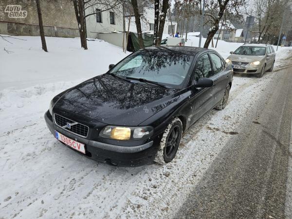 Volvo S60 2003 Prienai, ar dzinēja tilpumu 2.40 L un nobraukumu 333 tūkst. km par 500 €, foto 3 vietnē AUTOMOTO.COM.LV