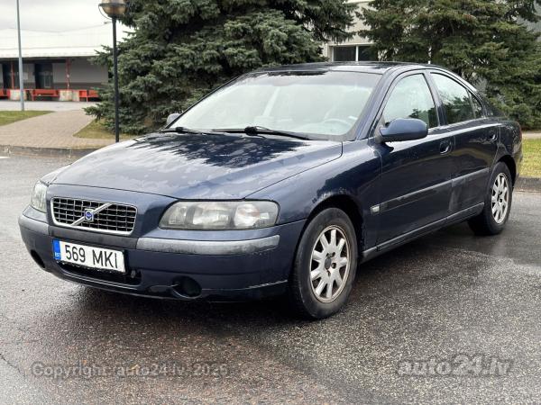 Volvo S60 2003 in Tallinn, with an engine capacity of 2.40 L and mileage of 305 thousand km for 1000 €, photo 1 on AUTOMOTO.COM.LV