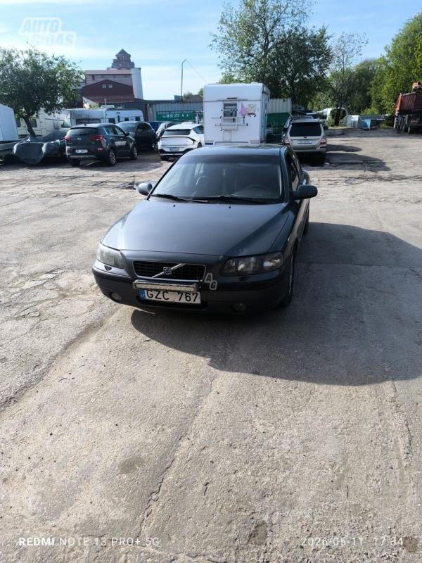 Вольво С60 2003 в Алитус, объемом двигателя 2.40 л и пробегом 350 тыс. км за 700 €, фото 3 на AUTOMOTO.COM.LV