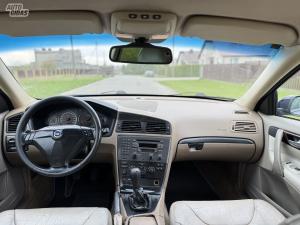 Volvo S60 2003 in Salcininkai, with an engine capacity of 2.40 L and mileage of 325 thousand km for 1350 €, photo 13 on AUTOMOTO.COM.LV