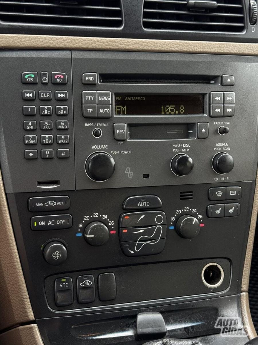 Volvo S60 2003 in Salcininkai, with an engine capacity of 2.40 L and mileage of 325 thousand km for 1350 €, photo 15 on AUTOMOTO.COM.LV