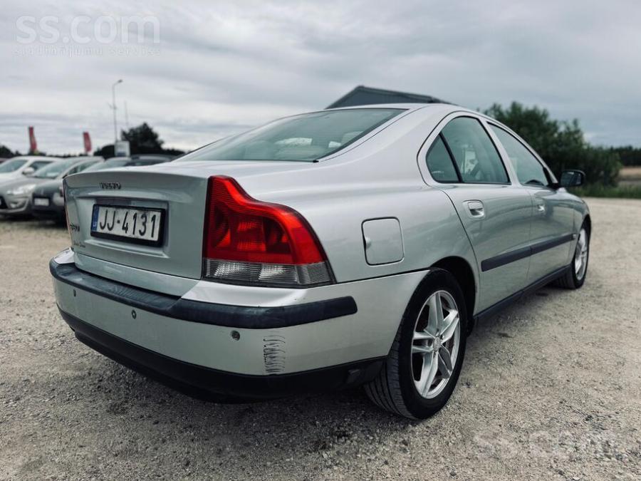 Volvo S60 2003 Cēsis, ar dzinēja tilpumu 2.40 L un nobraukumu 0 tūkst. km par 590 €, foto 8 vietnē AUTOMOTO.COM.LV