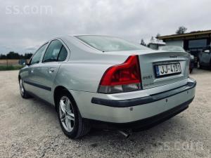 Volvo S60 2003 Cēsis, ar dzinēja tilpumu 2.40 L un nobraukumu 0 tūkst. km par 590 €, foto 9 vietnē AUTOMOTO.COM.LV