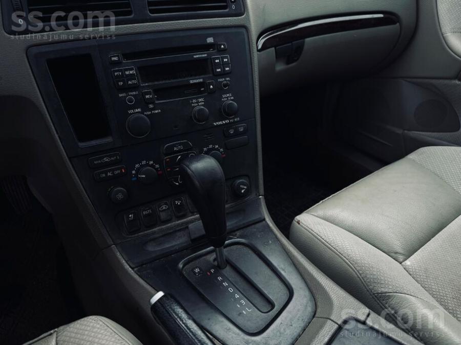 Volvo S60 2003 Cēsis, ar dzinēja tilpumu 2.40 L un nobraukumu 0 tūkst. km par 590 €, foto 14 vietnē AUTOMOTO.COM.LV