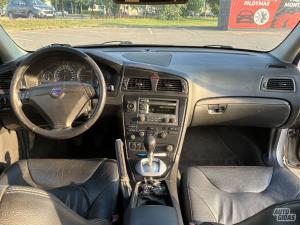 Volvo S60 2003 in Ukmerge, with an engine capacity of 2.40 L and mileage of 357 thousand km for 1200 €, photo 11 on AUTOMOTO.COM.LV