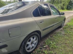 Volvo S60 2003 Viļņa, ar dzinēja tilpumu 2.40 L un nobraukumu 414 tūkst. km par 1100 €, foto 6 vietnē AUTOMOTO.COM.LV
