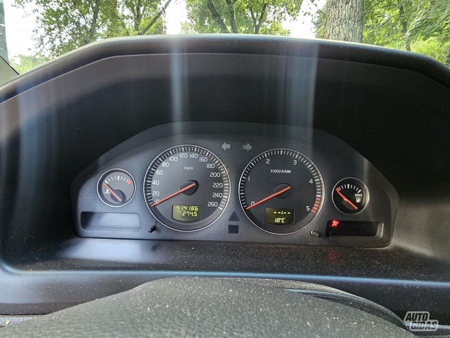 Volvo S60 2003 Viļņa, ar dzinēja tilpumu 2.40 L un nobraukumu 414 tūkst. km par 1100 €, foto 9 vietnē AUTOMOTO.COM.LV