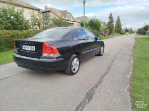 Volvo S60 2003 Šauļi, ar dzinēja tilpumu 2.40 L un nobraukumu 472 tūkst. km par 450 €, foto 4 vietnē AUTOMOTO.COM.LV