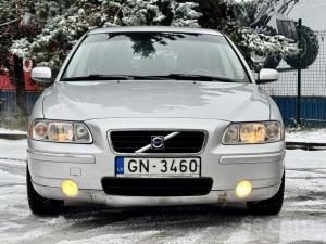 Volvo S60 2004 in Riga, with an engine capacity of 2.40 L and mileage of 0 thousand km for 2200 €, photo 3 on AUTOMOTO.COM.LV