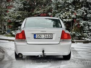 Volvo S60 2004 in Riga, with an engine capacity of 2.40 L and mileage of 0 thousand km for 2200 €, photo 7 on AUTOMOTO.COM.LV