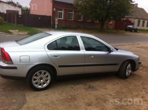 Volvo S60 2004 Daugavpils, ar dzinēja tilpumu 2.40 L un nobraukumu 300 tūkst. km par 1700 €, foto 2 vietnē AUTOMOTO.COM.LV