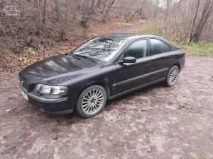 Volvo S60 2004 Kauņa, ar dzinēja tilpumu 2.40 L un nobraukumu 385 tūkst. km par 1000 €, foto 13 vietnē AUTOMOTO.COM.LV